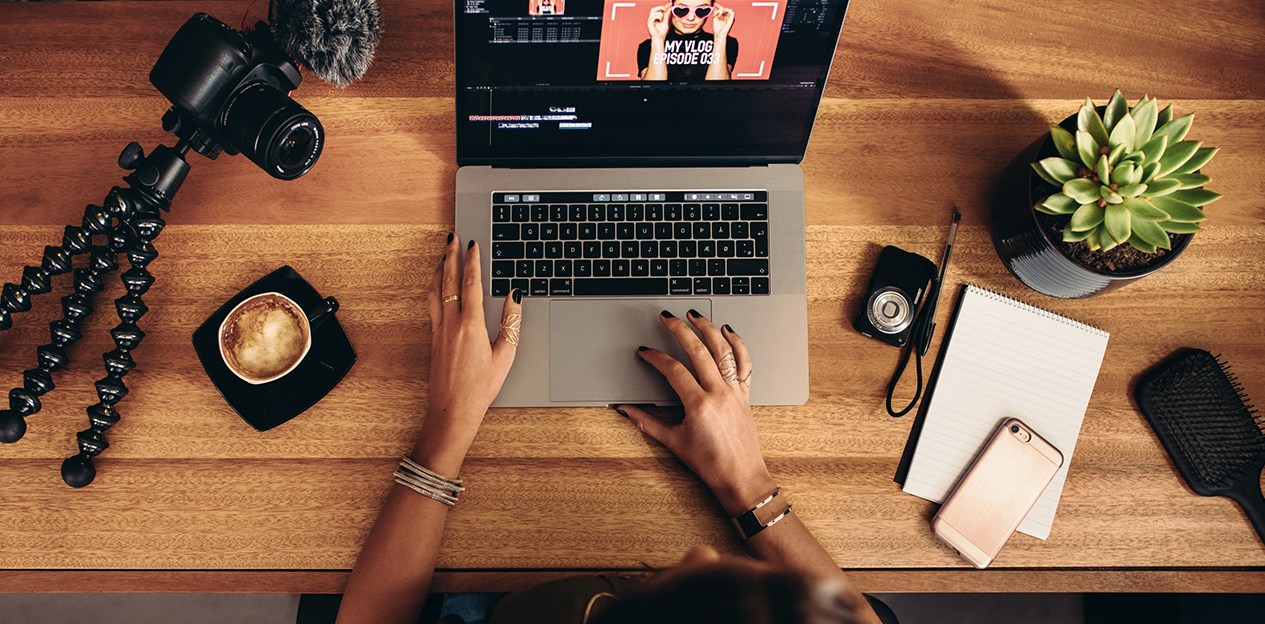 Fashion blog review - Janetcollection.com